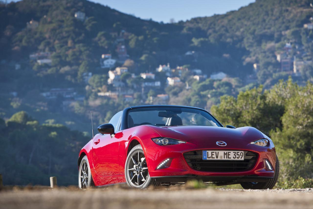 มาฟังเสียงเพลงอันเพลิดเพลินจากชุดระบบเสียงคุณภาพใน Mazda MX-5 | AUTODEFT ข่าวรถยนต์ รีวิวรถ รถ ...
